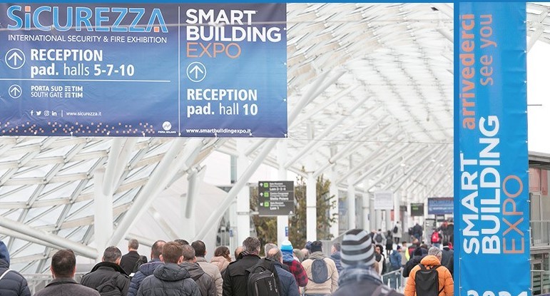 Smart Building Expo 25: decarbonizzazione protagonista a Milano