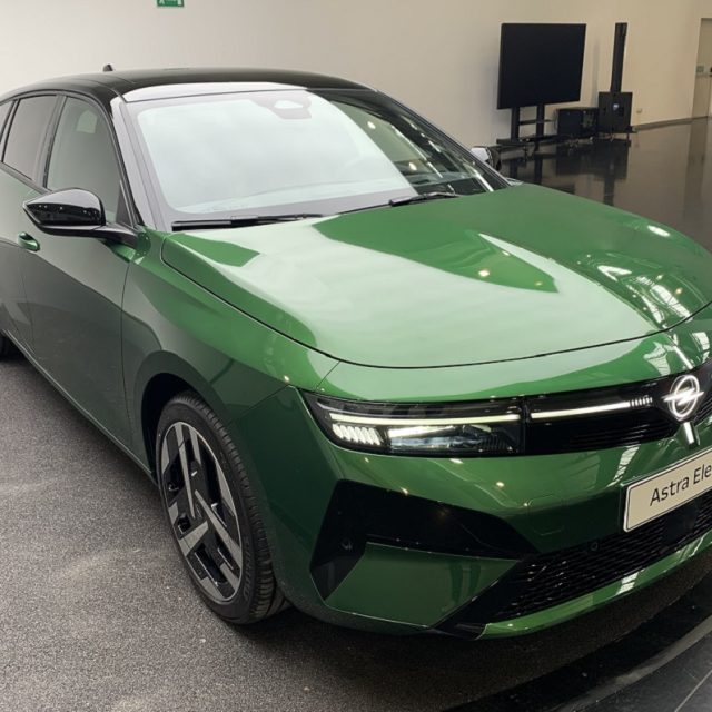 Nuova Opel Astra, l'elettrica tedesca del gruppo Stellantis